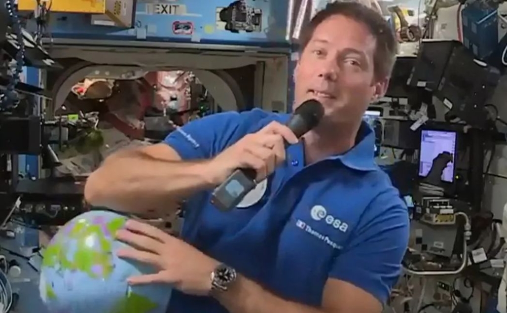 European astronauts: record number of applicants for ESA recruiting ...
